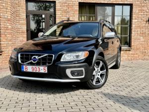 Black Volvo XC70 2013 in Riga, with an engine capacity of 2.40 L and mileage of 271 thousand km for 9950 €, photo  on AUTOMOTO.COM.LV
