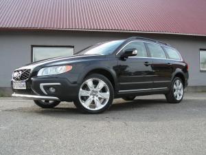 Melns Volvo XC70 2013 Sigulda, ar dzinēja tilpumu 2.40 L un nobraukumu 315 tūkst. km par 11950 €, foto  vietnē AUTOMOTO.COM.LV