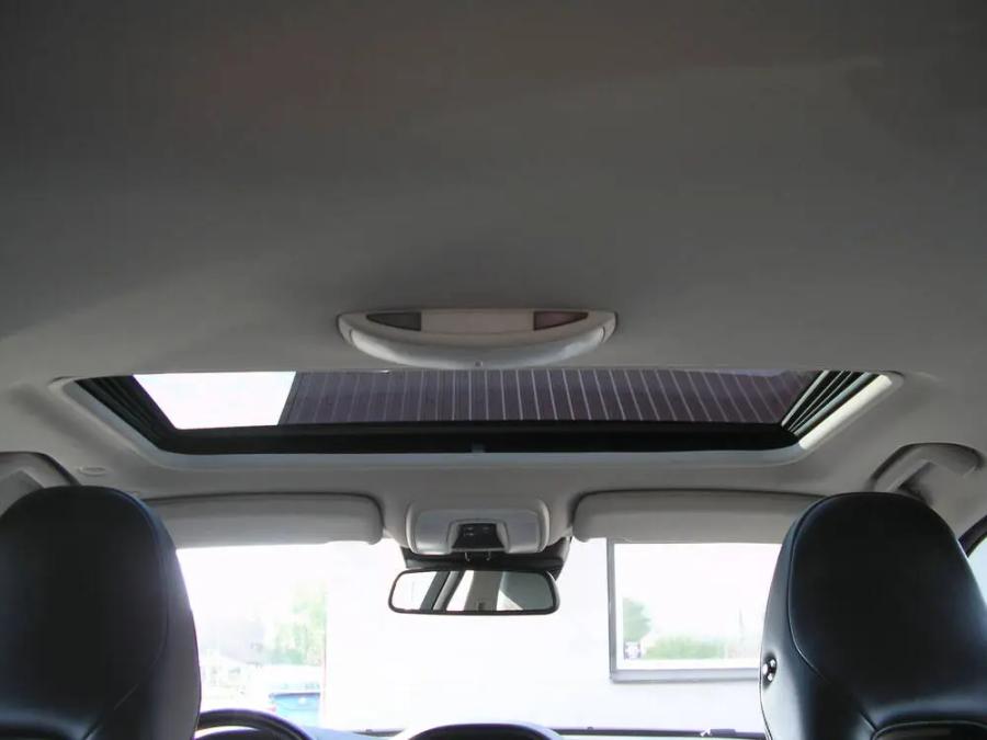Melns Volvo XC70 2013 Sigulda, ar dzinēja tilpumu 2.40 L un nobraukumu 315 tūkst. km par 11950 €, foto 26 vietnē AUTOMOTO.COM.LV