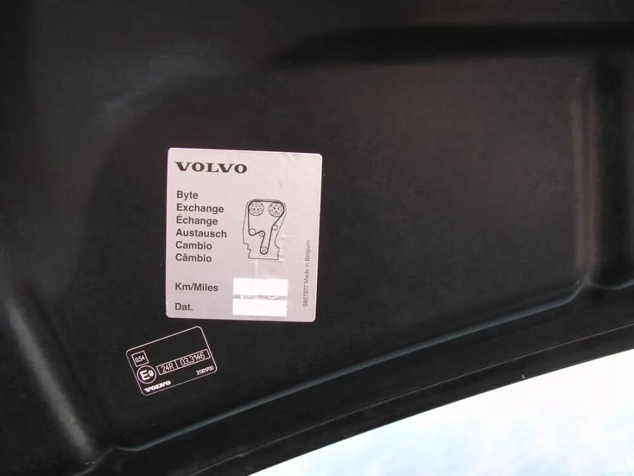 Melns Volvo XC70 2013 Sigulda, ar dzinēja tilpumu 2.40 L un nobraukumu 315 tūkst. km par 11950 €, foto 36 vietnē AUTOMOTO.COM.LV