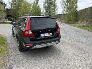 Melns Volvo XC70 2013 Rīga, ar dzinēja tilpumu 2.40 L un nobraukumu 201 tūkst. km par 6500 €, foto 4 vietnē AUTOMOTO.COM.LV
