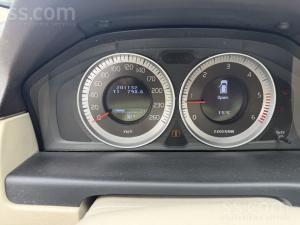 Melns Volvo XC70 2013 Rīga, ar dzinēja tilpumu 2.40 L un nobraukumu 201 tūkst. km par 6500 €, foto 12 vietnē AUTOMOTO.COM.LV