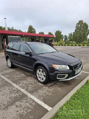 Melns Volvo XC70 2013 Aizkraukle, ar dzinēja tilpumu 2.40 L un nobraukumu 305 tūkst. km par 9300 €, foto 6 vietnē AUTOMOTO.COM.LV