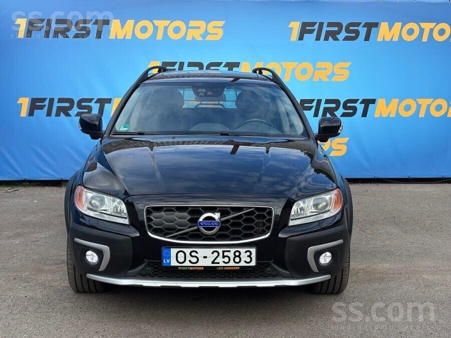Black Volvo XC70 2013 in Riga, with an engine capacity of 2.40 L and mileage of 319 thousand km for 10650 €, photo 4 on AUTOMOTO.COM.LV
