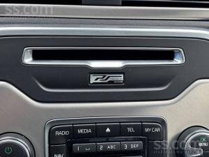Black Volvo XC70 2013 in Riga, with an engine capacity of 2.40 L and mileage of 319 thousand km for 10650 €, photo 15 on AUTOMOTO.COM.LV