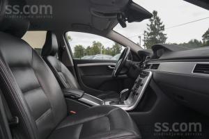 Melns Volvo XC70 2013 Rīga, ar dzinēja tilpumu 2.40 L un nobraukumu 305 tūkst. km par 7990 €, foto 7 vietnē AUTOMOTO.COM.LV
