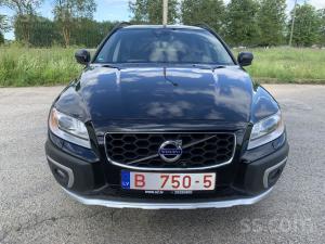 Black Volvo XC70 2014 in Ogre, with an engine capacity of 2.40 L and mileage of 274 thousand km for 12770 €, photo 2 on AUTOMOTO.COM.LV
