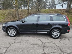 Black Volvo XC70 2014 in Alytus, with an engine capacity of 1.98 L and mileage of 267 thousand km for 6999 €, photo 4 on AUTOMOTO.COM.LV
