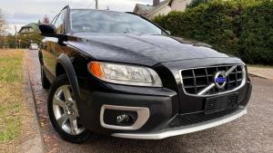 Melns Volvo XC70 2014 Viļņa, ar dzinēja tilpumu 2.40 L un nobraukumu 256 tūkst. km par 8090 €, foto 3 vietnē AUTOMOTO.COM.LV