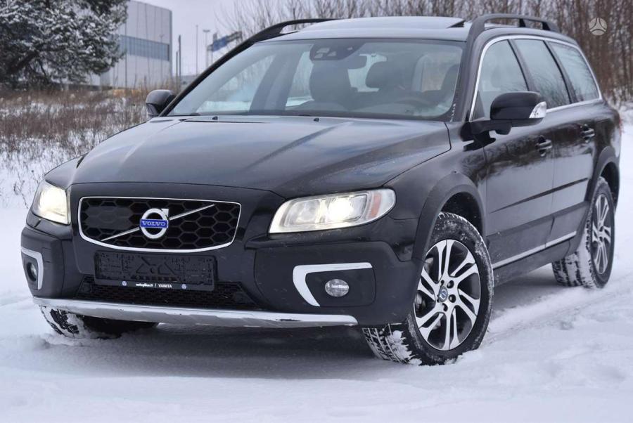 Melns Volvo XC70 2014 Viļņa, ar dzinēja tilpumu 1.97 L un nobraukumu 268 tūkst. km par 10500 €, foto 4 vietnē AUTOMOTO.COM.LV