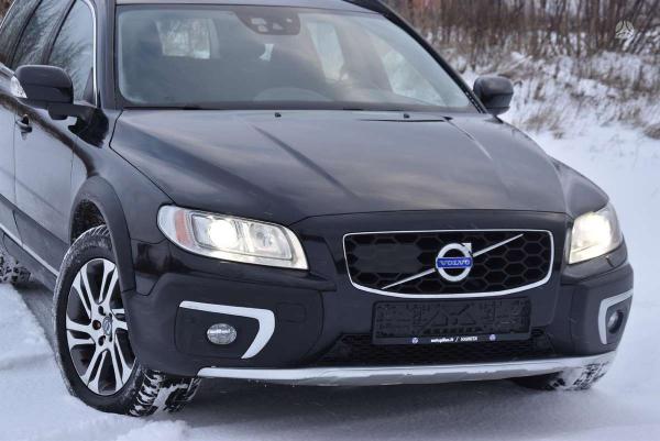 Melns Volvo XC70 2014 Viļņa, ar dzinēja tilpumu 1.97 L un nobraukumu 268 tūkst. km par 10500 €, foto 7 vietnē AUTOMOTO.COM.LV