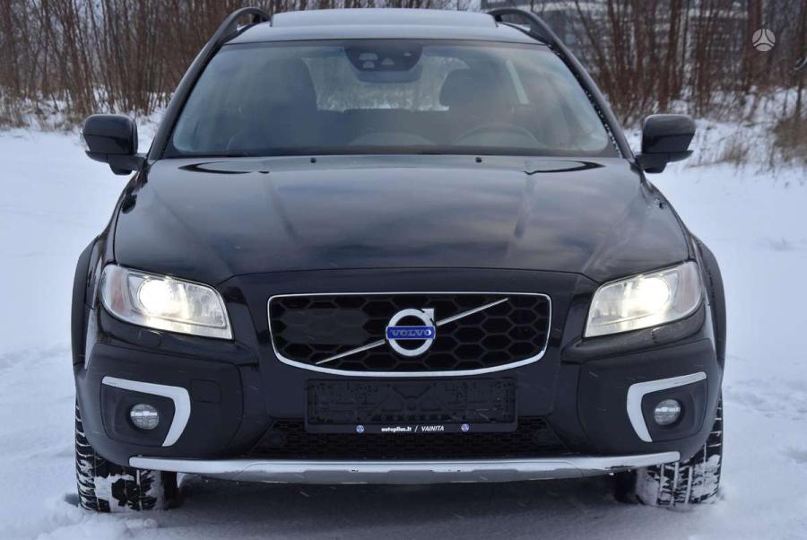 Melns Volvo XC70 2014 Viļņa, ar dzinēja tilpumu 1.97 L un nobraukumu 268 tūkst. km par 10500 €, foto 13 vietnē AUTOMOTO.COM.LV