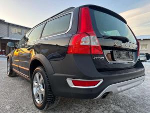 Melns Volvo XC70 2014 Viļņa, ar dzinēja tilpumu 2.40 L un nobraukumu 256 tūkst. km par 8350 €, foto 10 vietnē AUTOMOTO.COM.LV