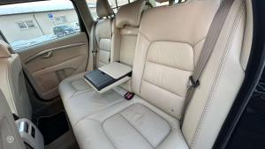 Melns Volvo XC70 2014 Viļņa, ar dzinēja tilpumu 2.40 L un nobraukumu 256 tūkst. km par 8350 €, foto 19 vietnē AUTOMOTO.COM.LV