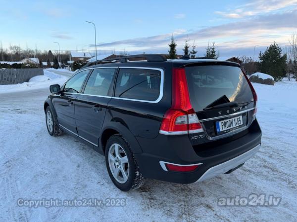 Melns Volvo XC70 2014 Tallina, ar dzinēja tilpumu 2.00 L un nobraukumu 254 tūkst. km par 12490 €, foto 2 vietnē AUTOMOTO.COM.LV