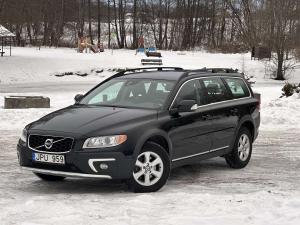 Melns Volvo XC70 2014 Viļņa, ar dzinēja tilpumu 1.98 L un nobraukumu 319 tūkst. km par 8000 €, foto  vietnē AUTOMOTO.COM.LV