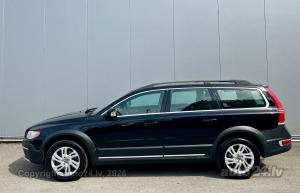 Melns Volvo XC70 2014 Tallina, ar dzinēja tilpumu 2.40 L un nobraukumu 0 tūkst. km par 9999 €, foto 3 vietnē AUTOMOTO.COM.LV