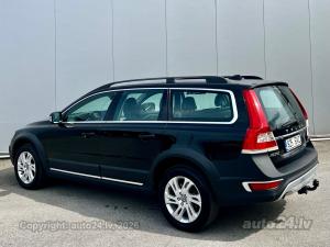Melns Volvo XC70 2014 Tallina, ar dzinēja tilpumu 2.40 L un nobraukumu 0 tūkst. km par 9999 €, foto 4 vietnē AUTOMOTO.COM.LV