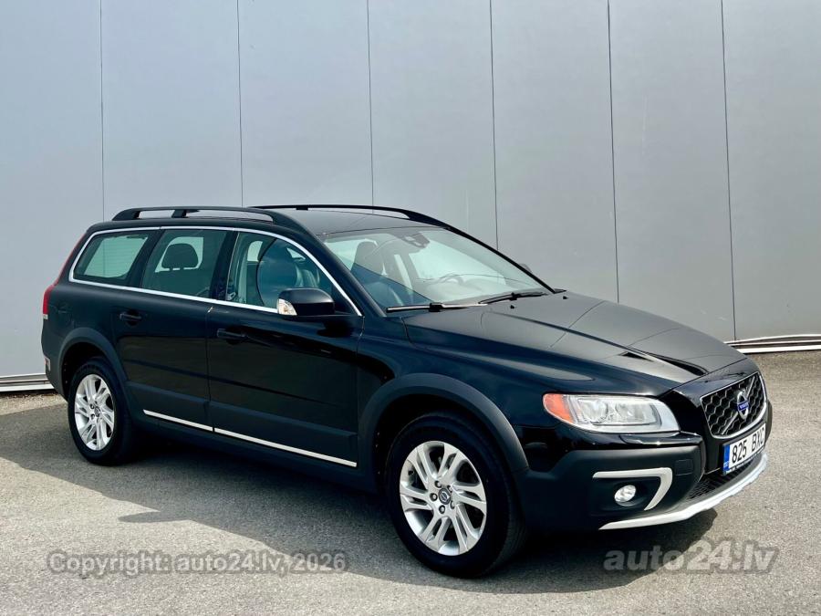 Melns Volvo XC70 2014 Tallina, ar dzinēja tilpumu 2.40 L un nobraukumu 0 tūkst. km par 9999 €, foto 5 vietnē AUTOMOTO.COM.LV
