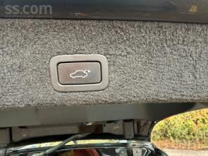 Black Volvo XC70 2014 in Riga, with an engine capacity of 2.40 L and mileage of 266 thousand km for 8500 €, photo 9 on AUTOMOTO.COM.LV