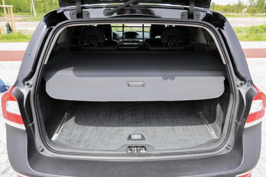 Melns Volvo XC70 2014 Rīga, ar dzinēja tilpumu 2.40 L un nobraukumu 0 tūkst. km par 13750 €, foto 8 vietnē AUTOMOTO.COM.LV