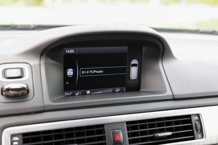 Melns Volvo XC70 2014 Rīga, ar dzinēja tilpumu 2.40 L un nobraukumu 0 tūkst. km par 13750 €, foto 22 vietnē AUTOMOTO.COM.LV
