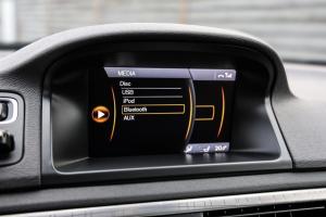 Melns Volvo XC70 2014 Rīga, ar dzinēja tilpumu 2.40 L un nobraukumu 0 tūkst. km par 13750 €, foto 37 vietnē AUTOMOTO.COM.LV