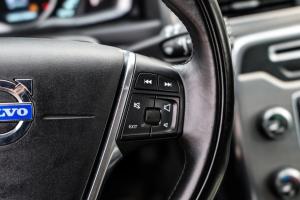 Melns Volvo XC70 2014 Rīga, ar dzinēja tilpumu 2.40 L un nobraukumu 0 tūkst. km par 13750 €, foto 47 vietnē AUTOMOTO.COM.LV