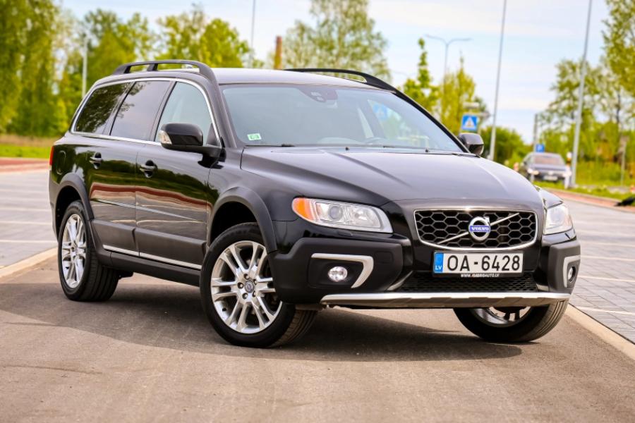 Melns Volvo XC70 2014 Rīga, ar dzinēja tilpumu 2.40 L un nobraukumu 0 tūkst. km par 13750 €, foto 56 vietnē AUTOMOTO.COM.LV