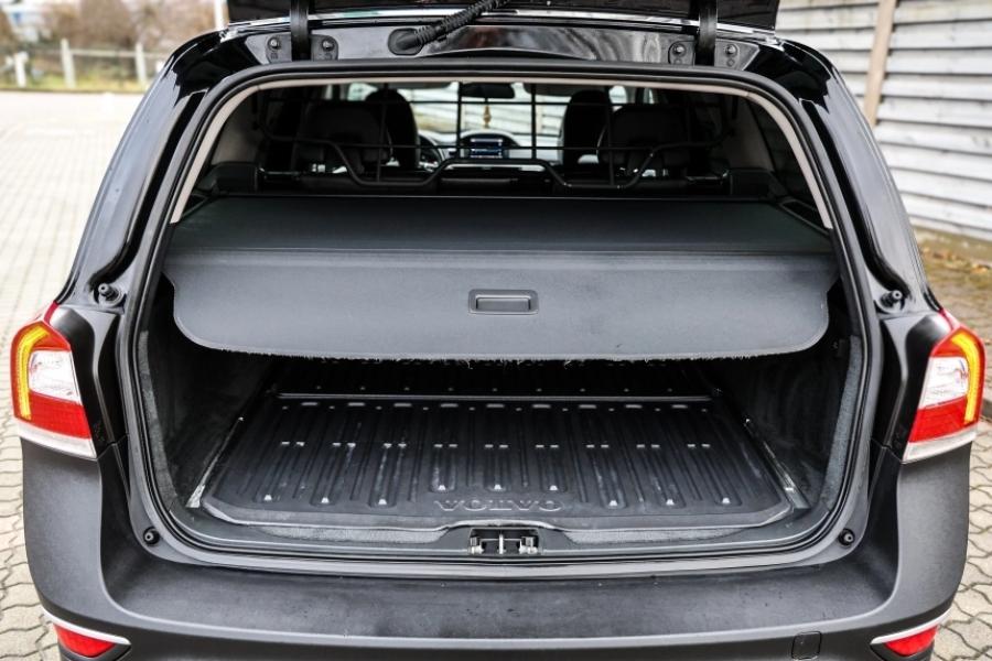 Melns Volvo XC70 2014 Rīga, ar dzinēja tilpumu 2.40 L un nobraukumu 0 tūkst. km par 13750 €, foto 60 vietnē AUTOMOTO.COM.LV