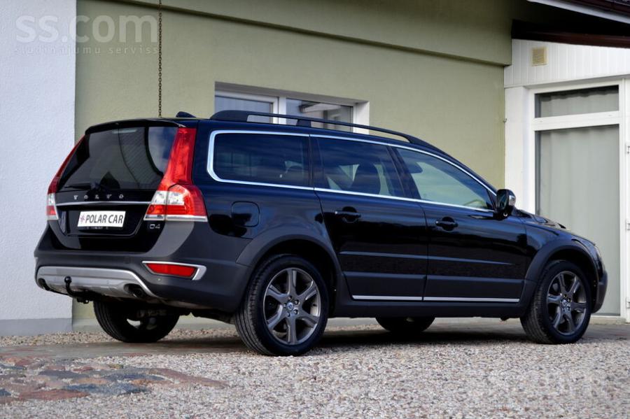 Melns Volvo XC70 2014 Tukums, ar dzinēja tilpumu 2.00 L un nobraukumu 305 tūkst. km par 10990 €, foto 9 vietnē AUTOMOTO.COM.LV