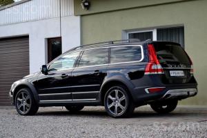 Melns Volvo XC70 2014 Tukums, ar dzinēja tilpumu 2.00 L un nobraukumu 305 tūkst. km par 10990 €, foto 10 vietnē AUTOMOTO.COM.LV