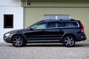 Melns Volvo XC70 2014 Tukums, ar dzinēja tilpumu 2.00 L un nobraukumu 305 tūkst. km par 10990 €, foto 11 vietnē AUTOMOTO.COM.LV