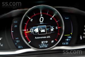 Melns Volvo XC70 2014 Tukums, ar dzinēja tilpumu 2.00 L un nobraukumu 305 tūkst. km par 10990 €, foto 17 vietnē AUTOMOTO.COM.LV