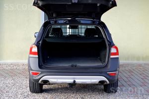 Melns Volvo XC70 2014 Tukums, ar dzinēja tilpumu 2.00 L un nobraukumu 305 tūkst. km par 10990 €, foto 32 vietnē AUTOMOTO.COM.LV