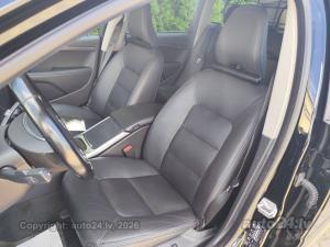 Melns Volvo XC70 2014 Paide, ar dzinēja tilpumu 2.00 L un nobraukumu 225 tūkst. km par 11990 €, foto 16 vietnē AUTOMOTO.COM.LV