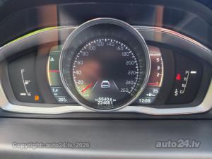 Melns Volvo XC70 2014 Paide, ar dzinēja tilpumu 2.00 L un nobraukumu 225 tūkst. km par 11990 €, foto 23 vietnē AUTOMOTO.COM.LV