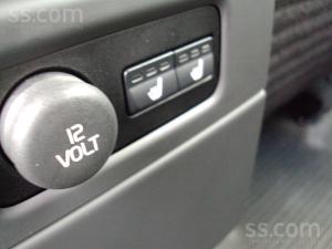 Black Volvo XC70 2014 in Riga, with an engine capacity of 2.40 L and mileage of 137 thousand km for 15000 €, photo 14 on AUTOMOTO.COM.LV