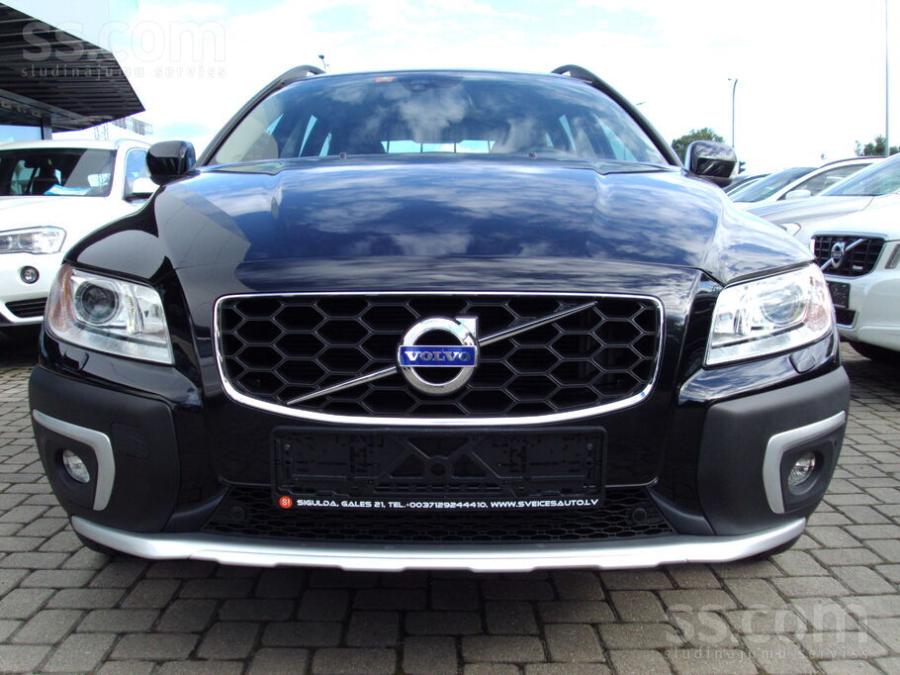 Black Volvo XC70 2014 in Riga, with an engine capacity of 2.40 L and mileage of 137 thousand km for 15000 €, photo 19 on AUTOMOTO.COM.LV
