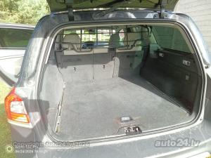 Black Volvo XC70 2014 in Tallinn, with an engine capacity of 2.40 L and mileage of 385 thousand km for 8450 €, photo 13 on AUTOMOTO.COM.LV