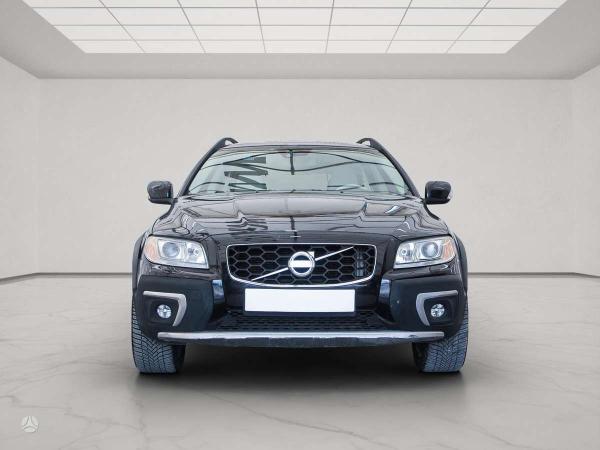 Black Volvo XC70 2014 in Kaunas, with an engine capacity of 2.40 L and mileage of 272 thousand km for 10990 €, photo 2 on AUTOMOTO.COM.LV
