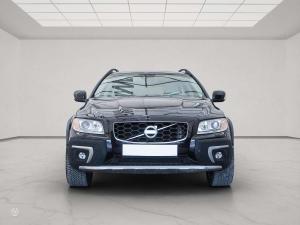 Black Volvo XC70 2014 in Kaunas, with an engine capacity of 2.40 L and mileage of 272 thousand km for 10990 €, photo 3 on AUTOMOTO.COM.LV