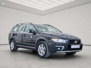 Black Volvo XC70 2014 in Kaunas, with an engine capacity of 2.40 L and mileage of 272 thousand km for 10990 €, photo 9 on AUTOMOTO.COM.LV