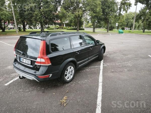 Черный Вольво ХС70 2014 в Рига, объемом двигателя 2.40 л и пробегом 460 тыс. км за 9900 €, фото 7 на AUTOMOTO.COM.LV