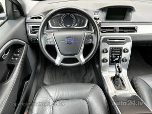 Black Volvo XC70 2014 in Tartu, with an engine capacity of 2.40 L and mileage of 242 thousand km for 14300 €, photo 13 on AUTOMOTO.COM.LV