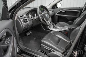 Melns Volvo XC70 2014 Rīga, ar dzinēja tilpumu 2.40 L un nobraukumu 260 tūkst. km par 13500 €, foto 9 vietnē AUTOMOTO.COM.LV