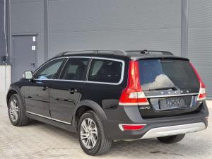 Melns Volvo XC70 2014 Šauļi, ar dzinēja tilpumu 3.20 L un nobraukumu 237 tūkst. km par 9950 €, foto 7 vietnē AUTOMOTO.COM.LV