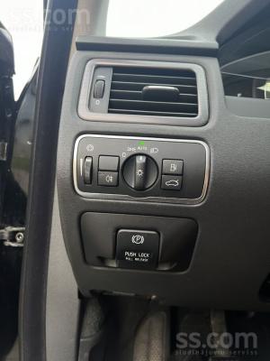Melns Volvo XC70 2014 Rīga, ar dzinēja tilpumu 2.00 L un nobraukumu 355 tūkst. km par 10130 €, foto 19 vietnē AUTOMOTO.COM.LV