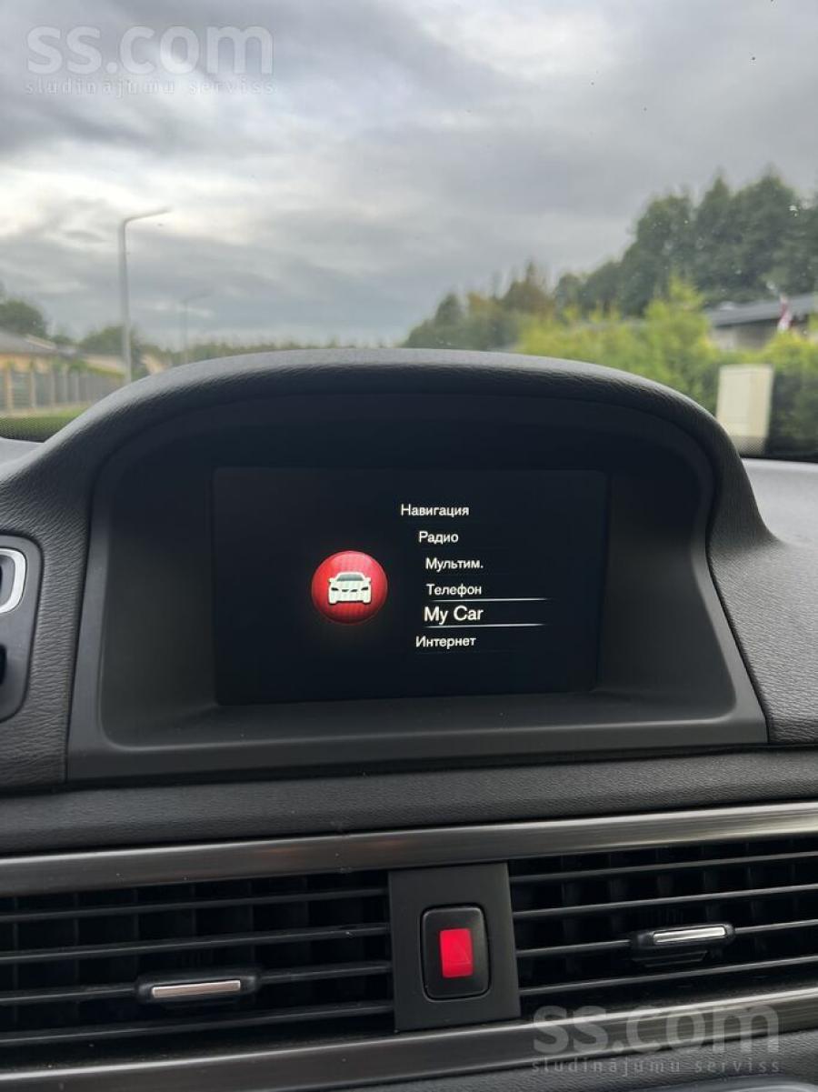 Melns Volvo XC70 2014 Rīga, ar dzinēja tilpumu 2.00 L un nobraukumu 355 tūkst. km par 10130 €, foto 23 vietnē AUTOMOTO.COM.LV