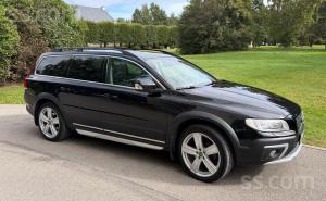 Melns Volvo XC70 2014 Rīga, ar dzinēja tilpumu 2.40 L un nobraukumu 270 tūkst. km par 14000 €, foto 10 vietnē AUTOMOTO.COM.LV